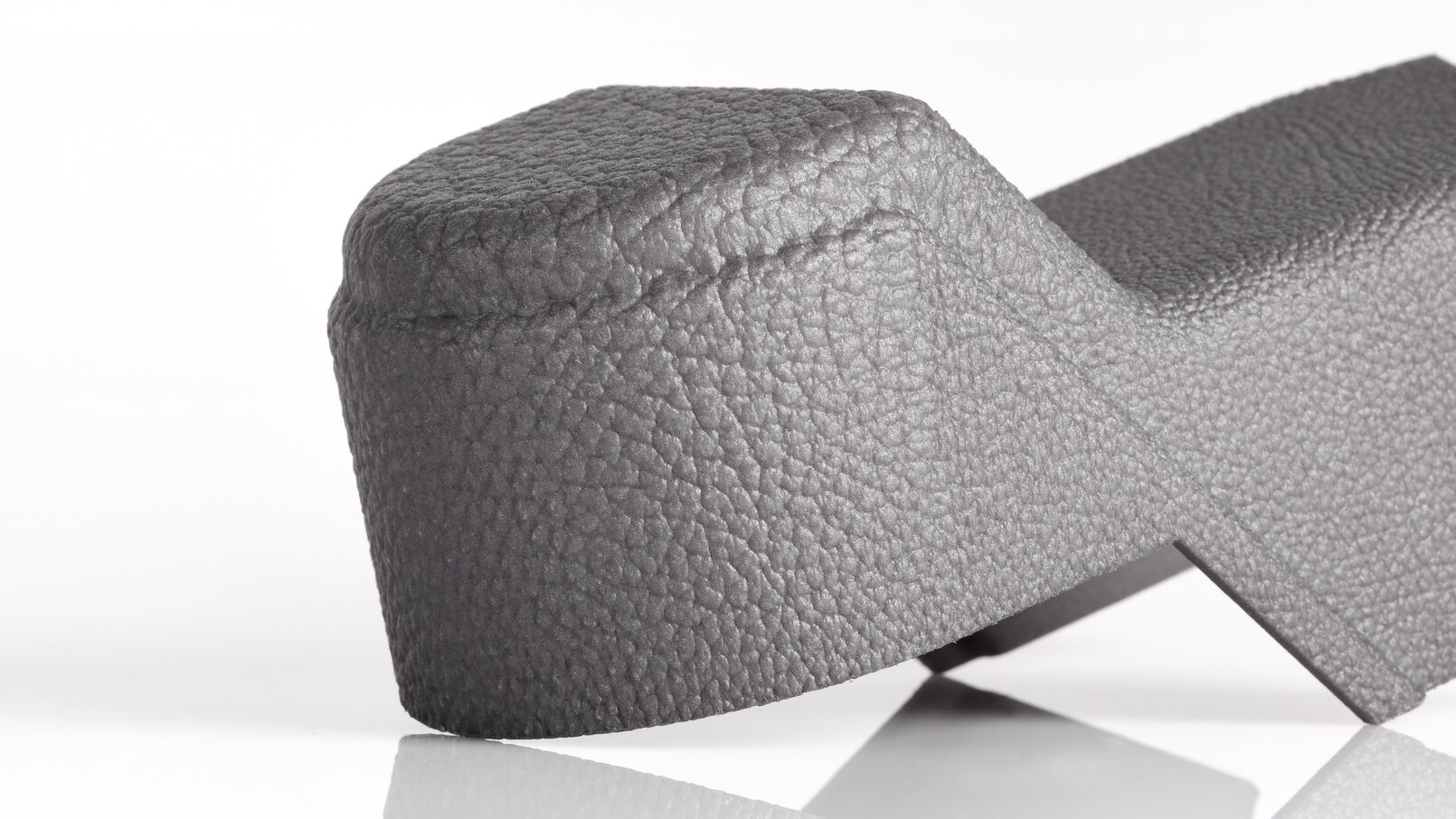 Multipurpose PA 12 for industrial 3D Printing | EOS | EOS GmbH