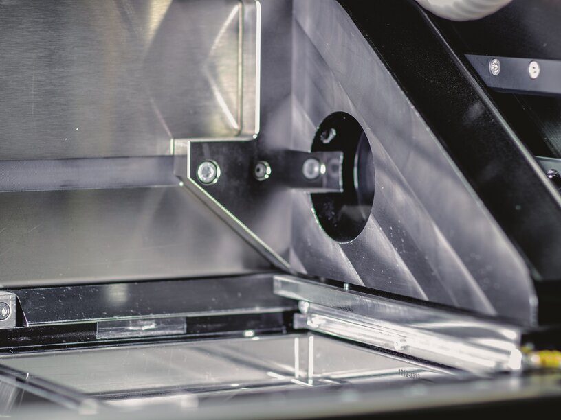 How Metal AM Recoater Blades Impact Build Quality | EOS GmbH