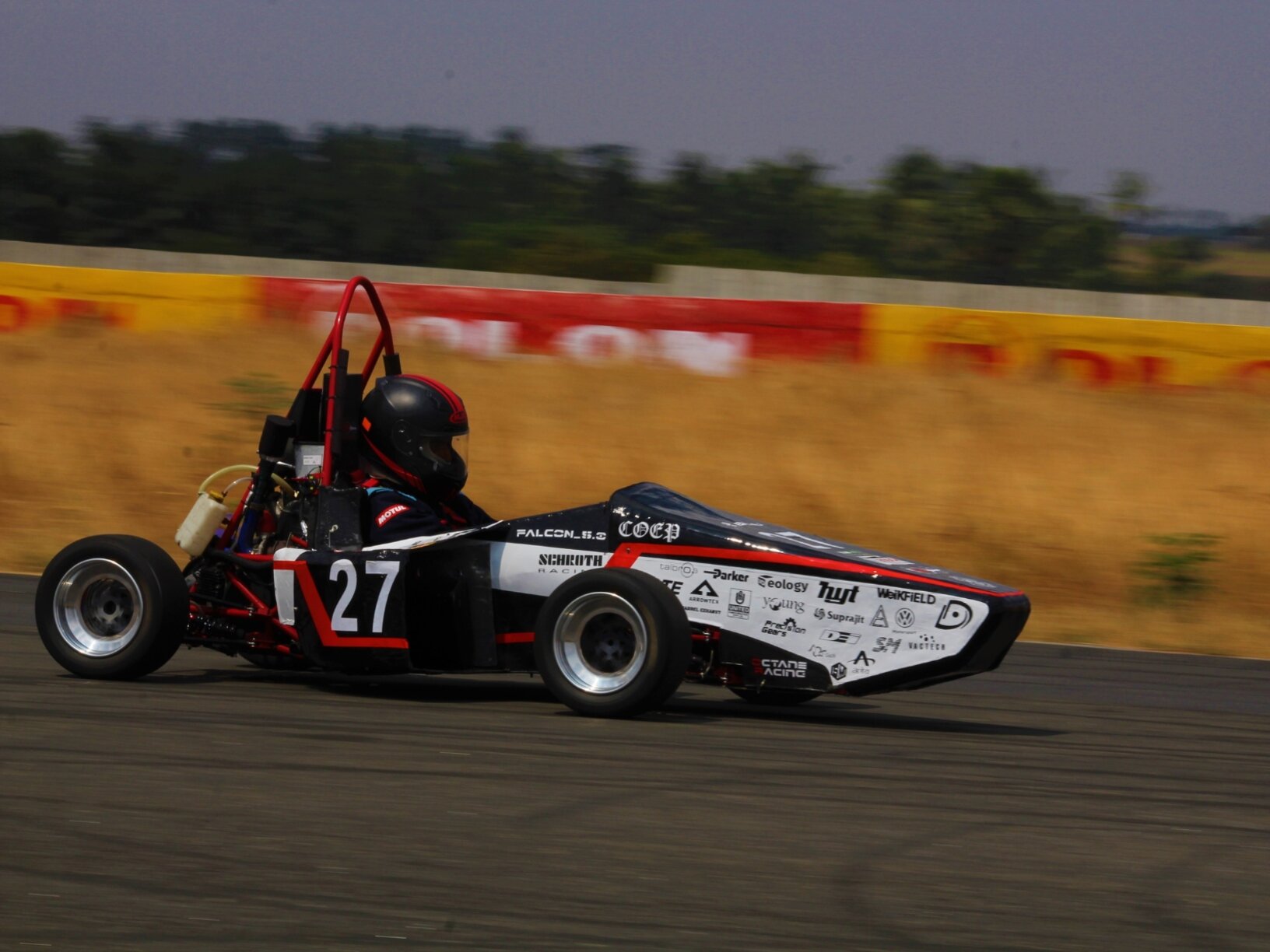 Team Octane Racing and EOS Optimize Car Motor Cooling with AM | EOS GmbH